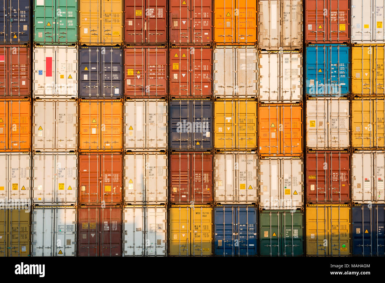 Multi colored containers goods hi-res stock photography and images - Alamy