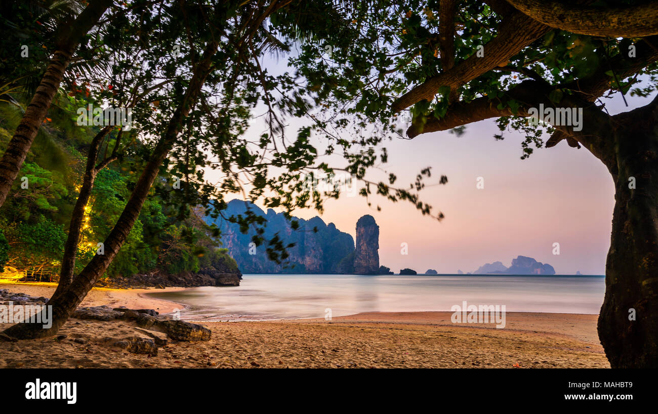 Beautiful Tropical beach at sunset at summer resort Stock Photo - Alamy