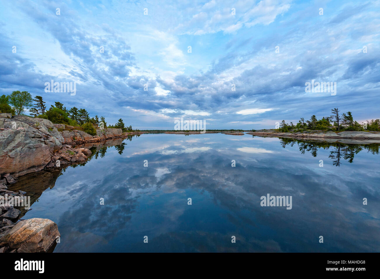 Georgian bay shoreline rocks hi-res stock photography and images - Alamy