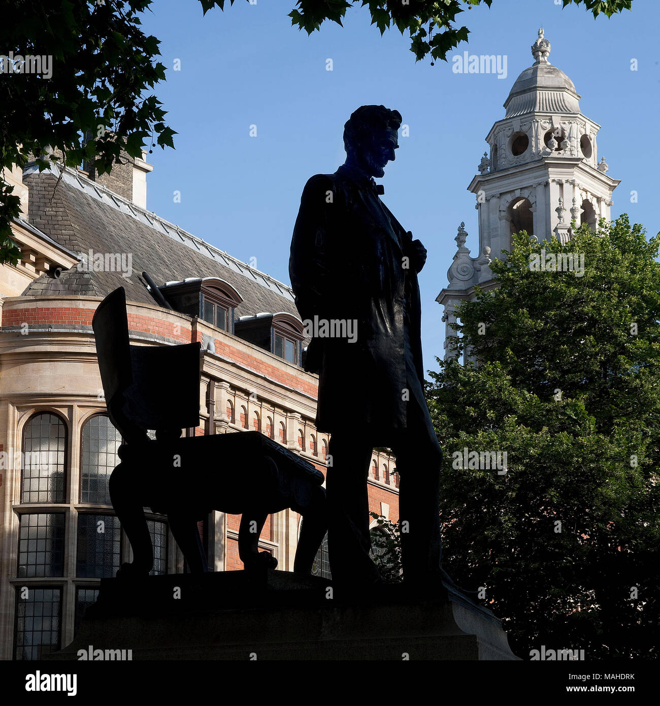 Statue abraham lincoln parliament square hi-res stock photography and ...