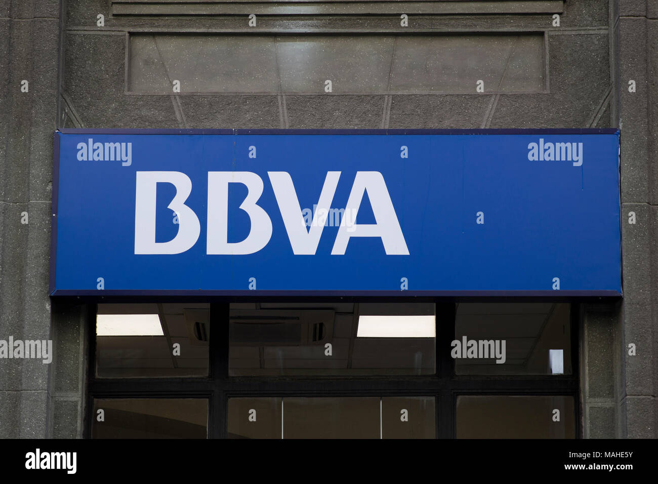 Chile banking hi-res stock photography and images - Alamy