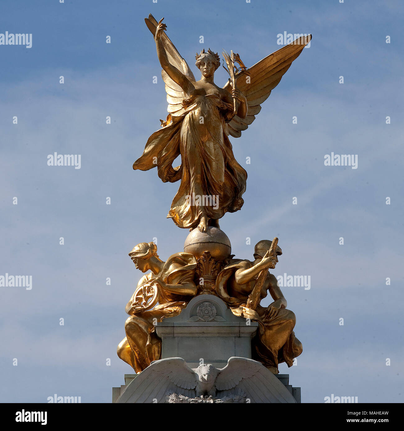 Detail of the Victoria Memorial by Sir Thomas Brock (1847-1922) This ...