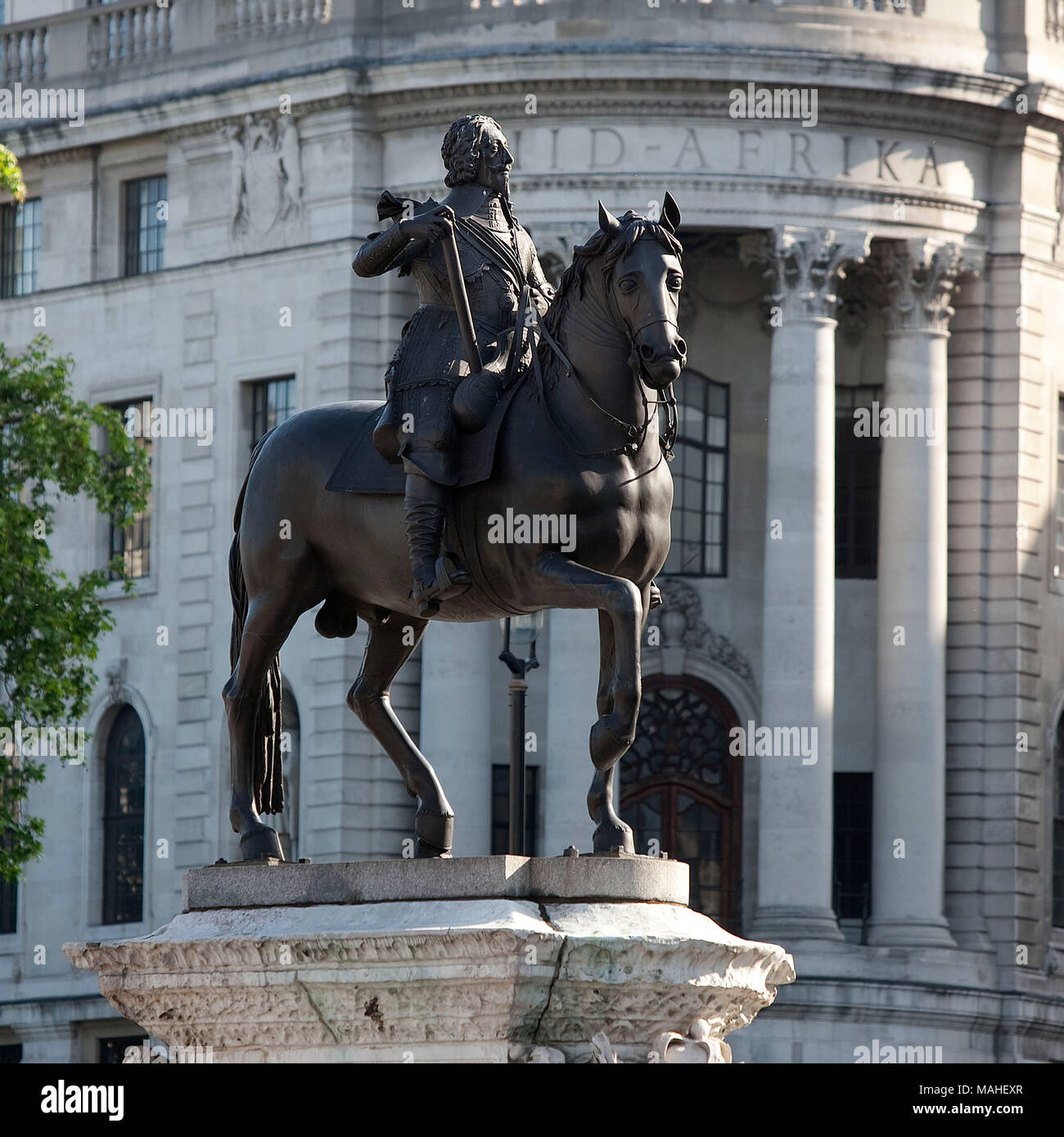 Charles I by Hubert le Sueur (1580 - 1658) The statue of Charles I ...