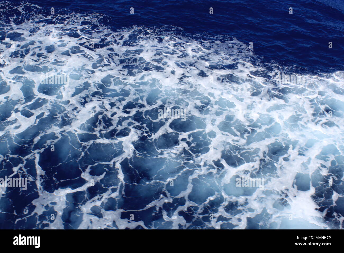 Churning water hi-res stock photography and images - Alamy