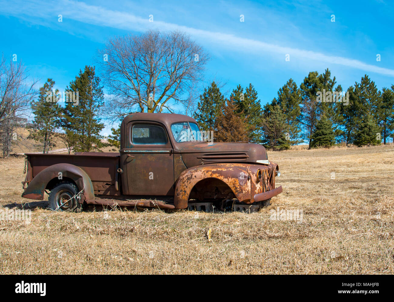 Bullet holes in windshield hi-res stock photography and images - Alamy