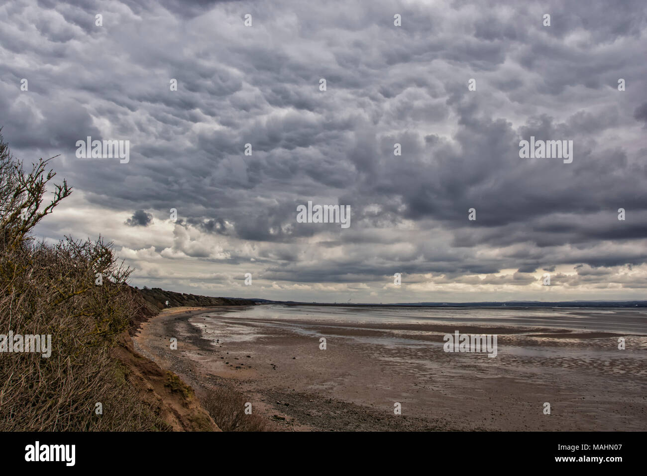 Thurstaton beach hi-res stock photography and images - Alamy