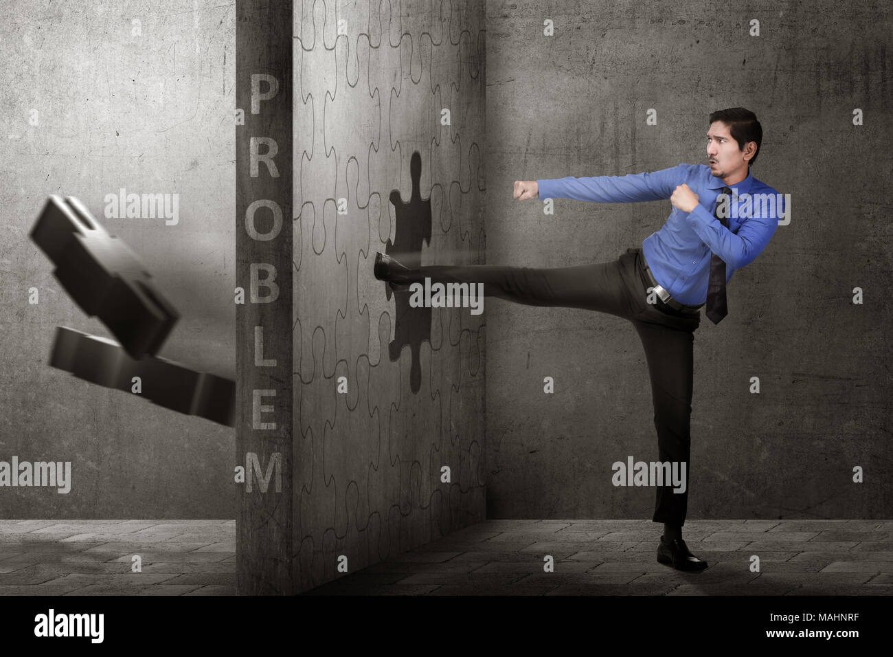 Kick wall hi-res stock photography and images - Alamy