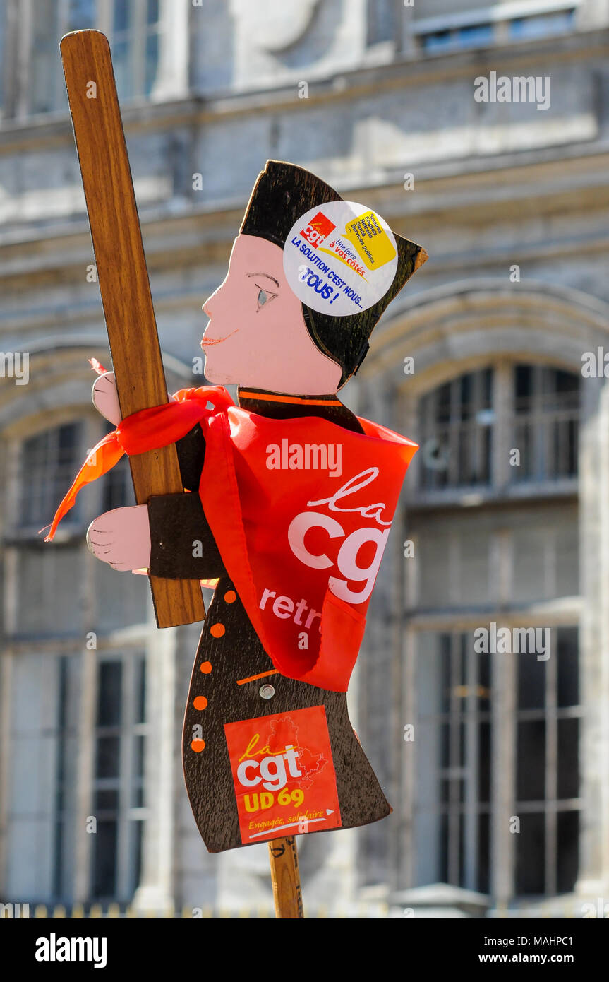 Lyons puppets hi-res stock photography and images - Alamy