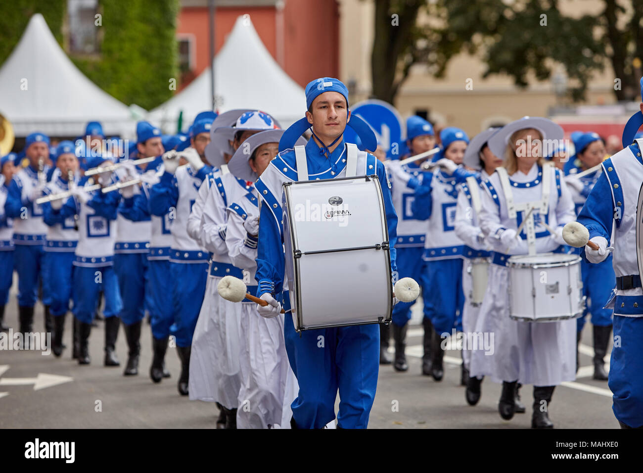 German chinese hi-res stock photography and images - Alamy