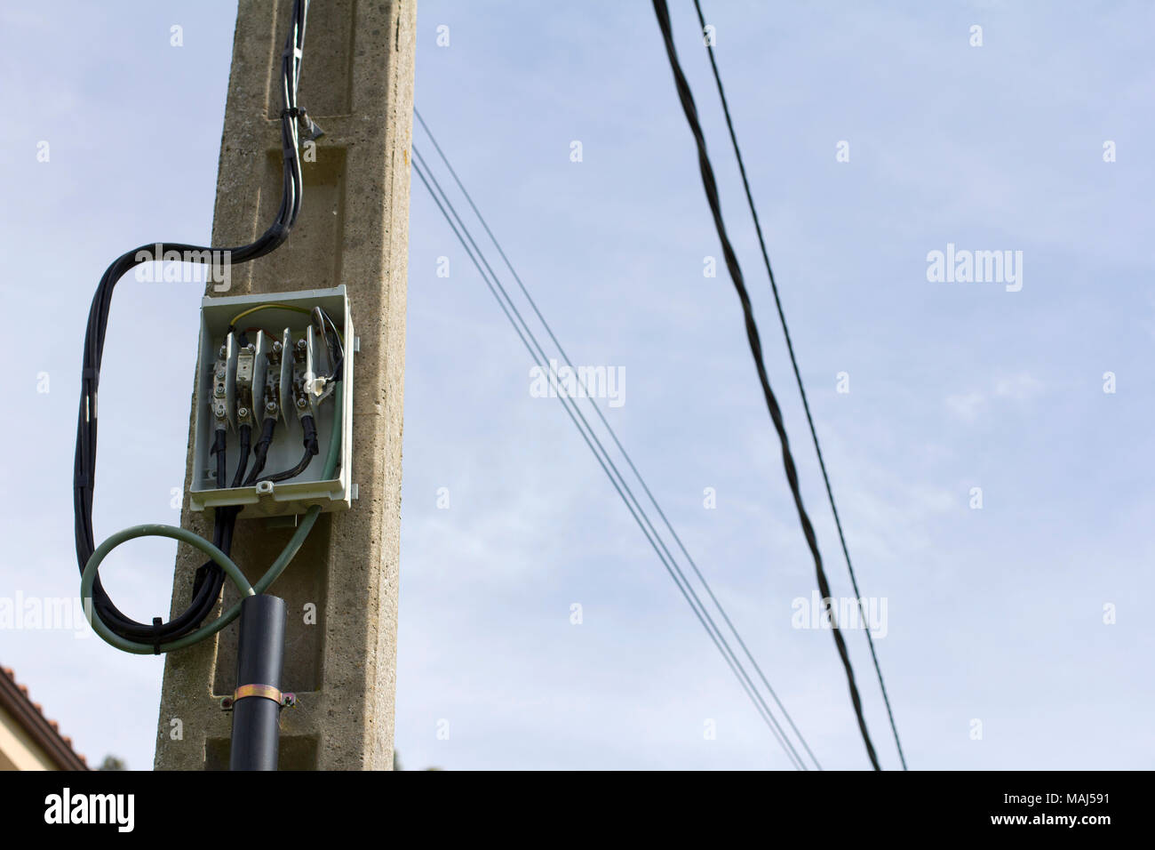 Cable network box hi-res stock photography and images - Alamy