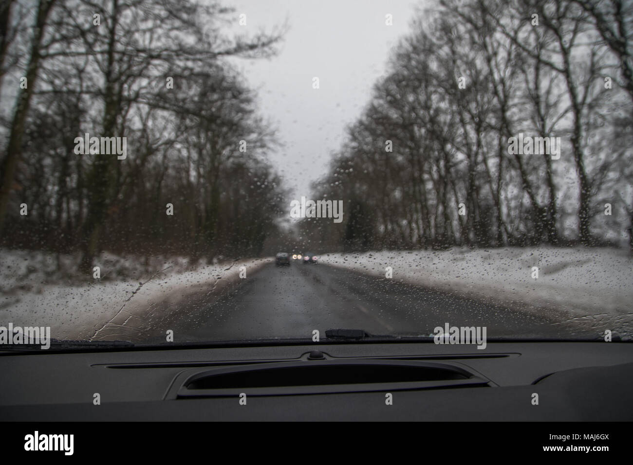 Freezing rain is falling in Kent, the rain is instantly freezing onto ...