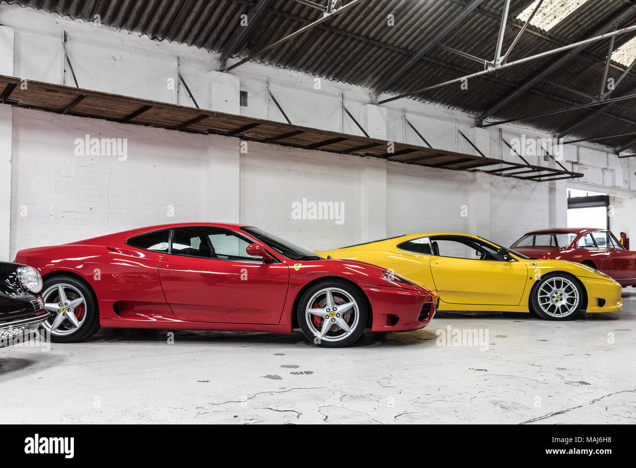 Transport porsche 911 london hi-res stock photography and images - Alamy