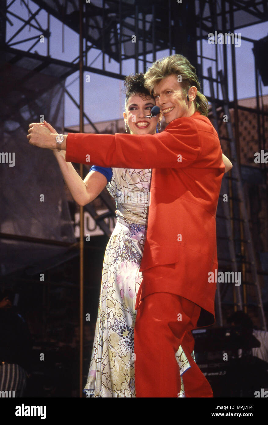 David Bowie at the Rotterdam Feyenoor Stadium performing on his Glass ...