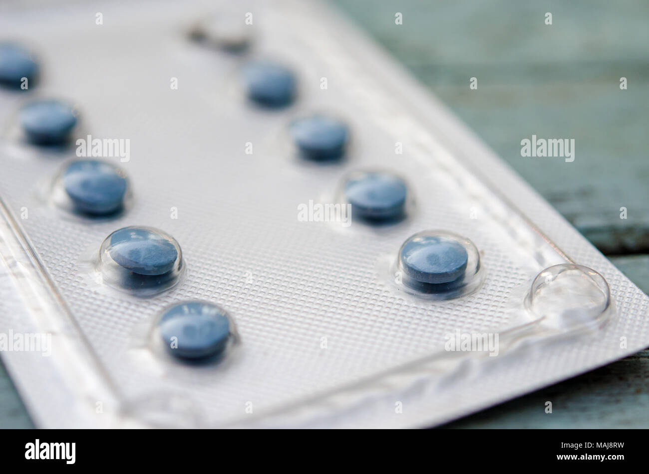 Manufacturing pills packaging hi-res stock photography and images - Alamy