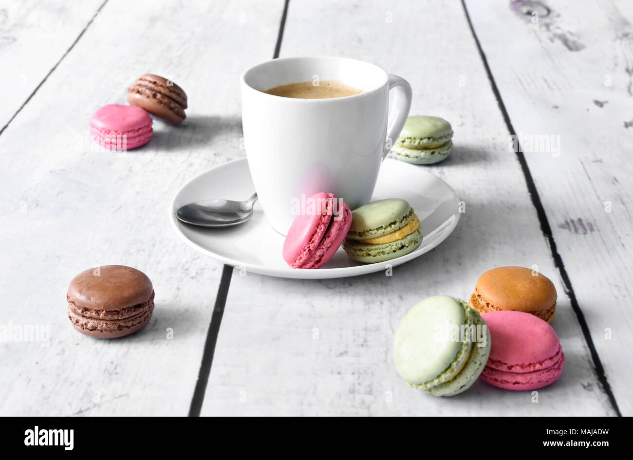 Macaron hi-res stock photography and images - Alamy