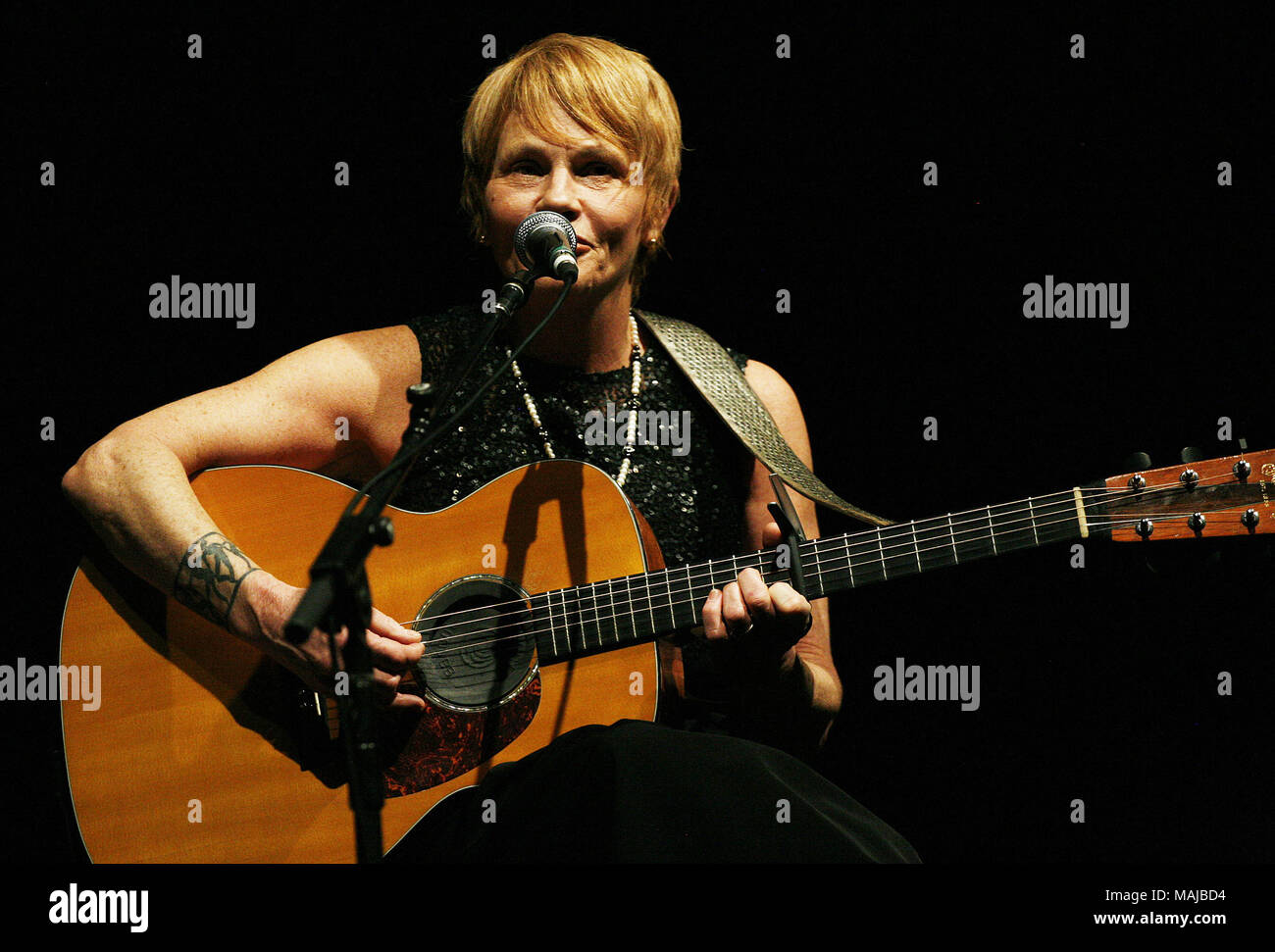 Shawn colvin hi-res stock photography and images - Alamy
