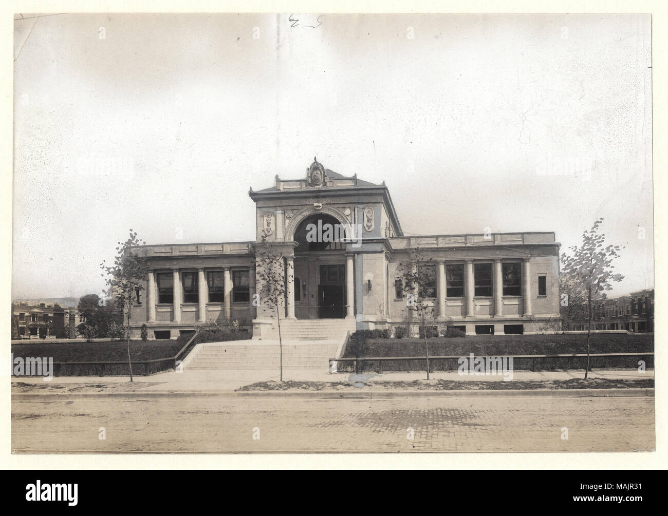 Photograph of the carnegie library hi-res stock photography and images ...