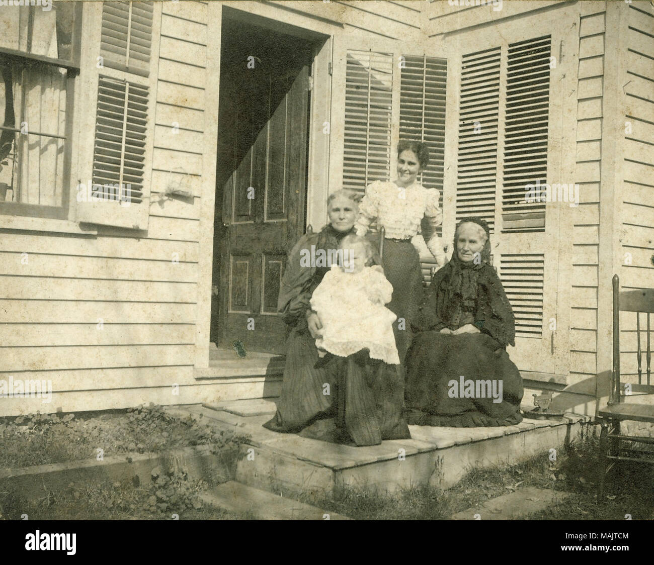 Title: Grandma Peake, Grandma George, her daughter Ella Freeman and ...