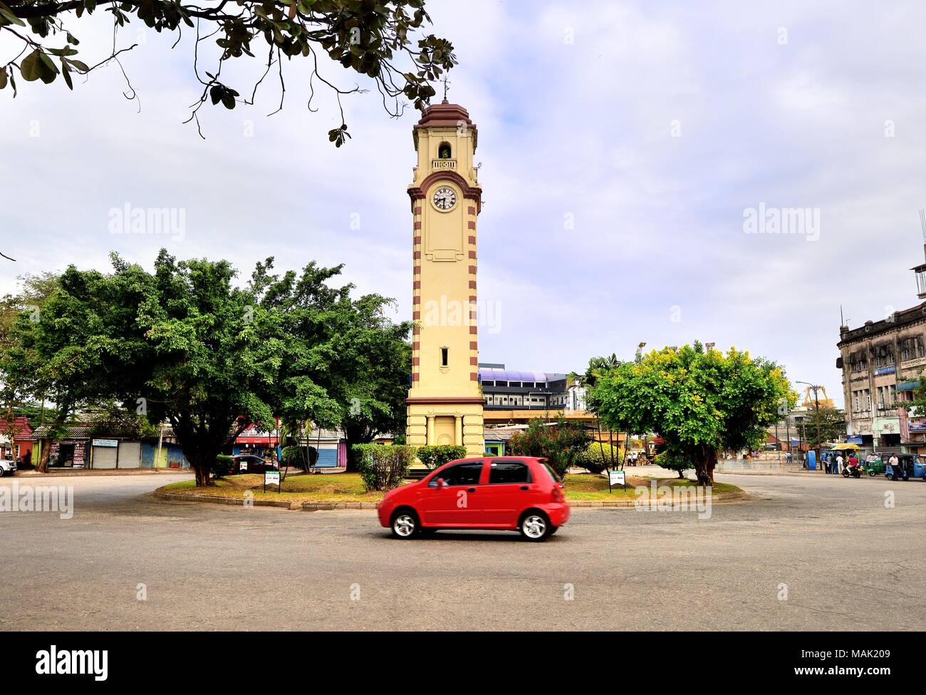 Colombo roundabout hi-res stock photography and images - Alamy