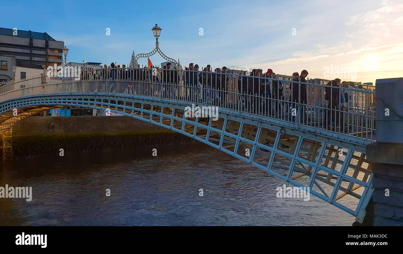 Most famous bridge in Dublin - the Ha'Penny Bridge over River Liffey ...