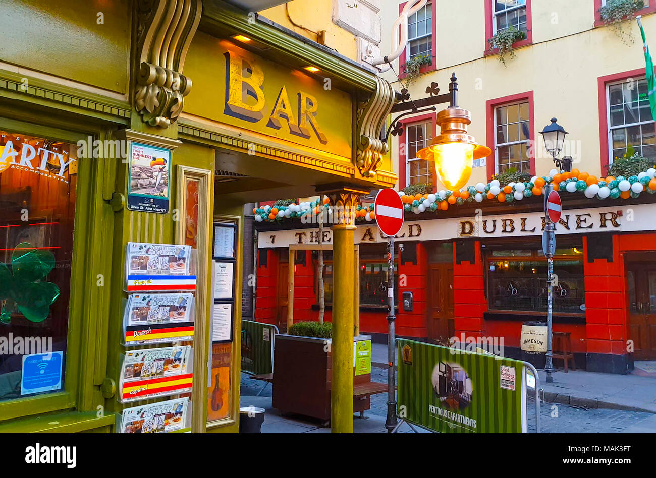 Colorful and crazy Temple Bar area in Dublin - a popular place - DUBLIN ...