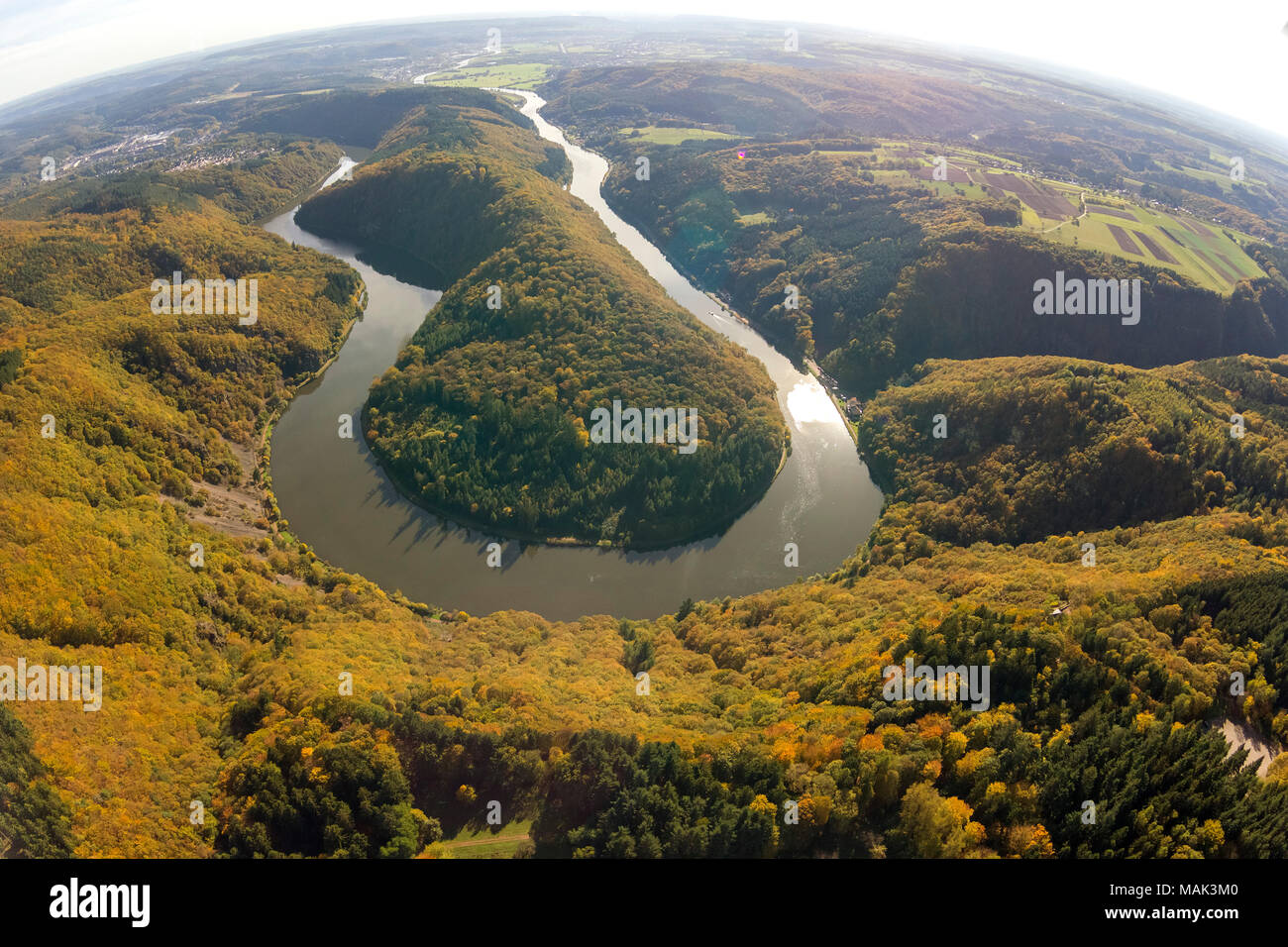 Saar loop, Saar, Burg Montclair, Taben-Rodt, Saarland, Rheinland-Pfalz ...