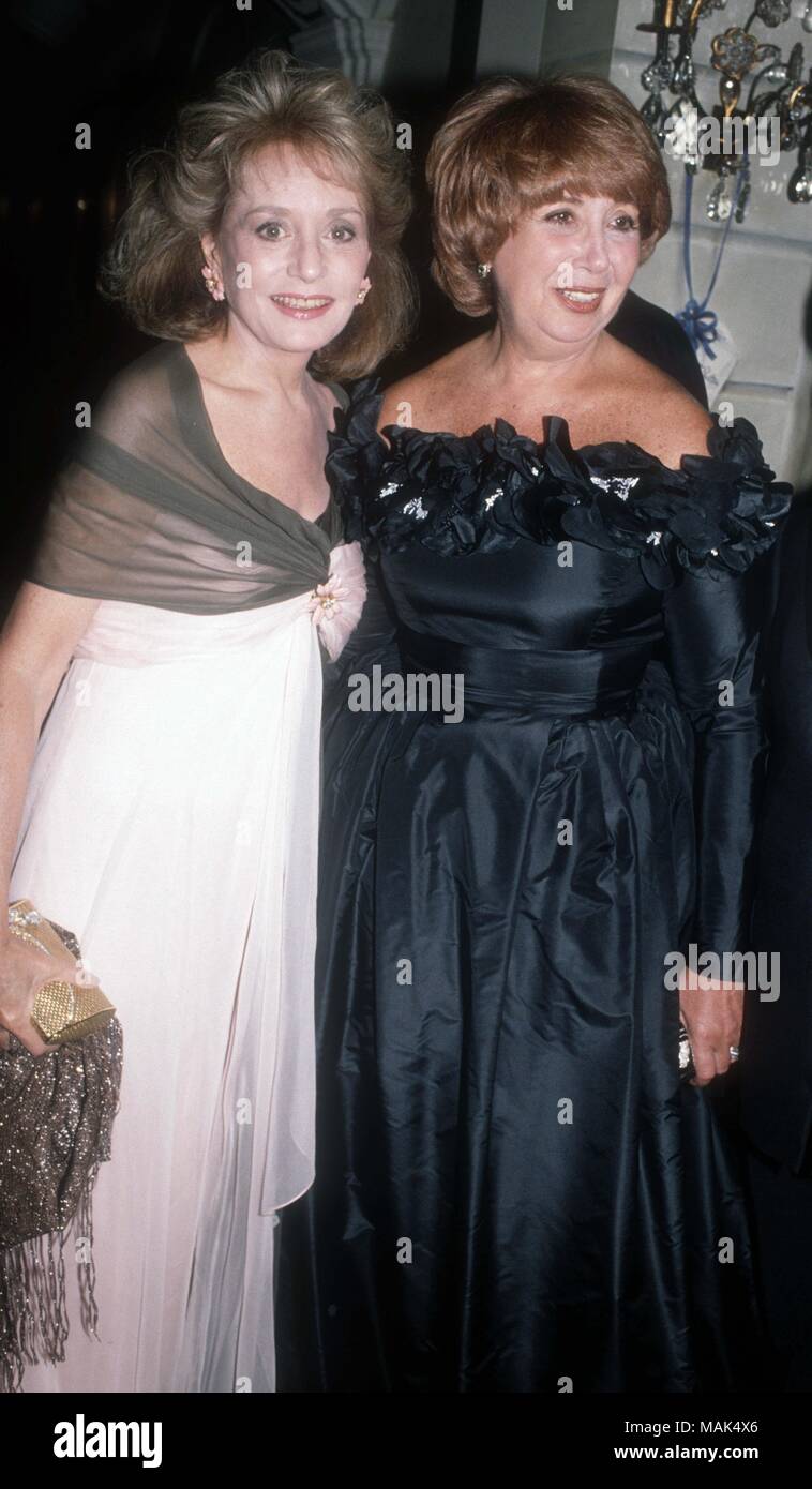 Barbara Walters Beverly Sills 1983 Photo By John Barrett/PHOTOlink.net ...