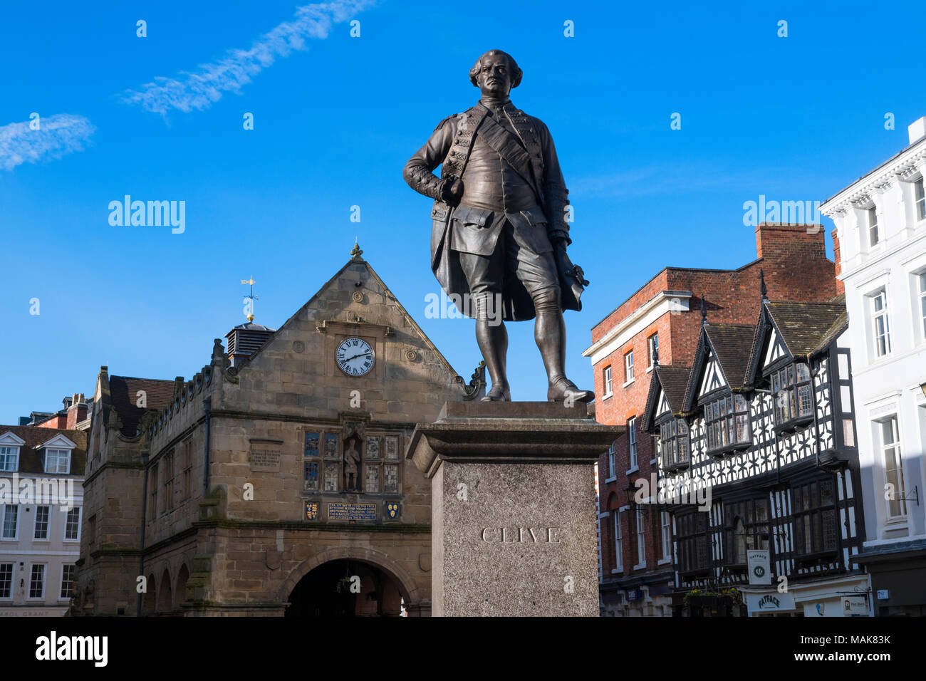 Robert clive statue shrewsbury hi-res stock photography and images - Alamy