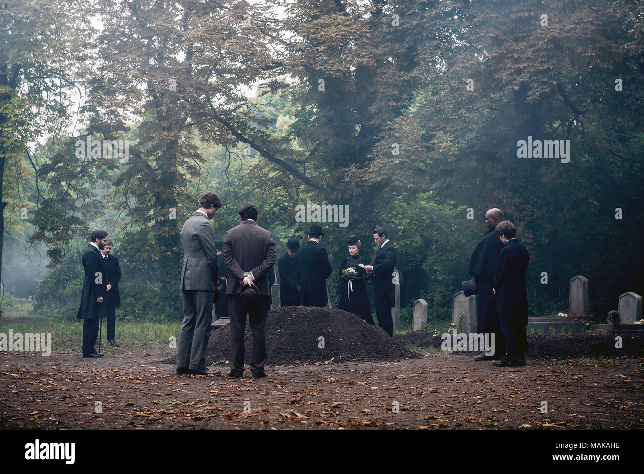 THE ALIENIST, Daniel Bruhl (far left), 'Requiem', (Season 1, ep. 109 ...