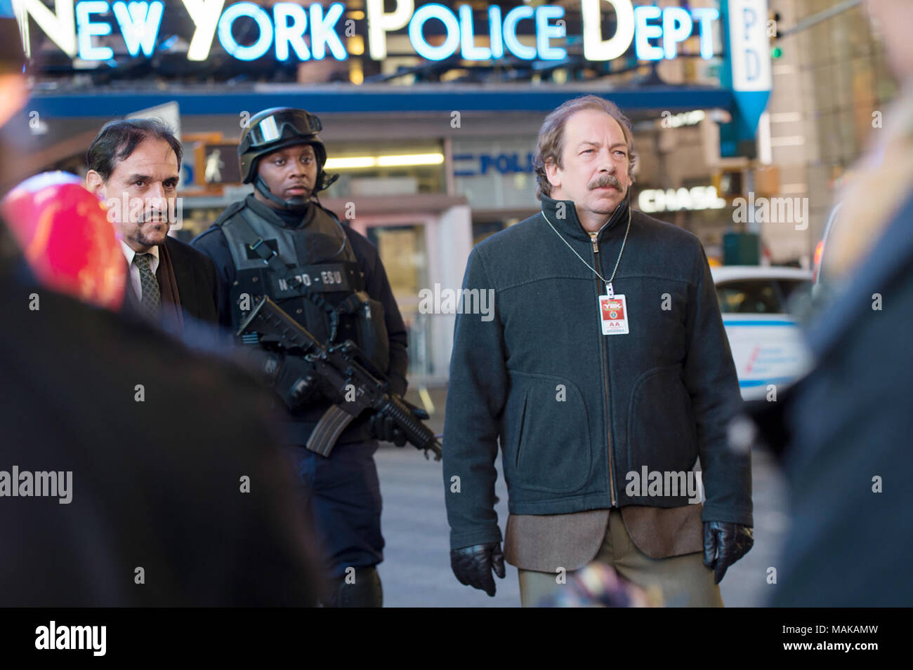 THE LOOMING TOWER, right: Bill Camp in 'Y2K' (Season 1, Episode 5 ...