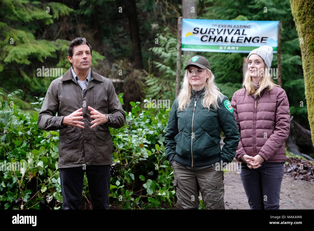 UNREAL, from left: Brennan Elliott, Carrie Anne Fleming, Caitlin ...