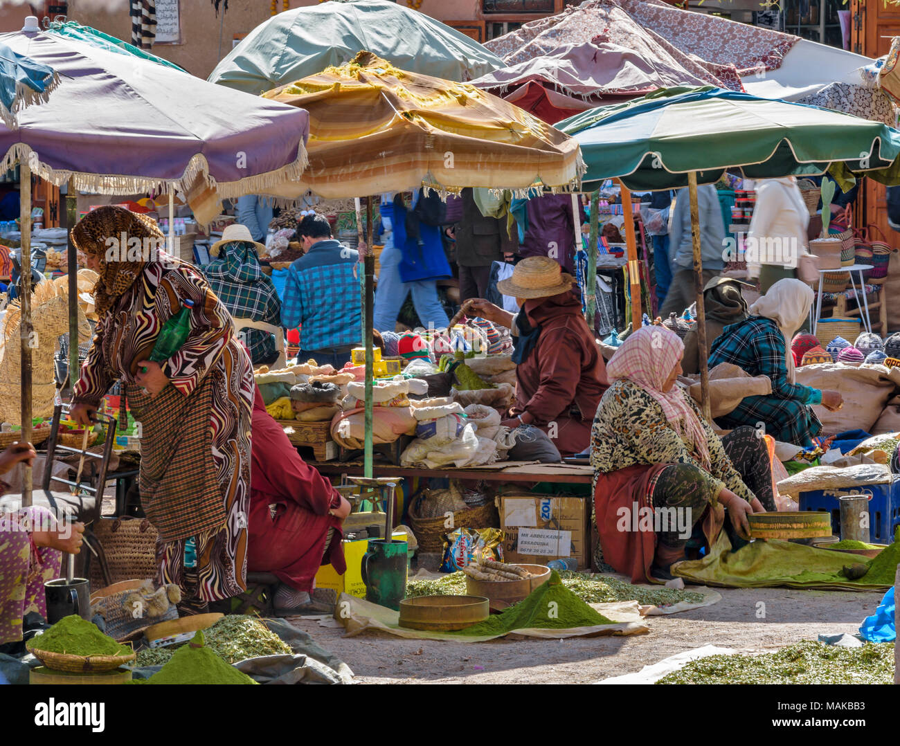 MOROCCO MARRAKECH JEMAA EL FNA MEDINA SOUK BERBER MARKET THE GREEN ...