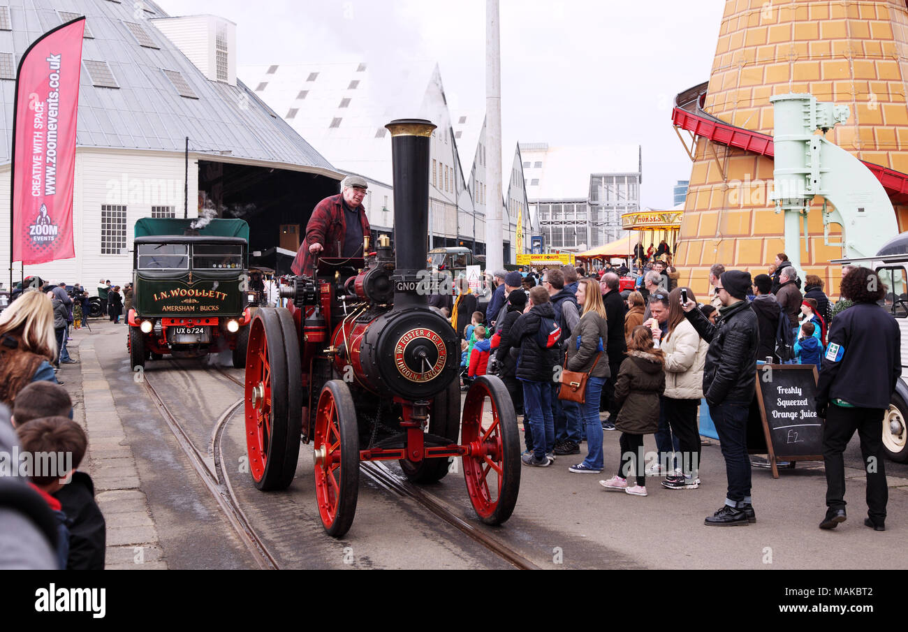 Chatham dockyard fair hi-res stock photography and images - Alamy