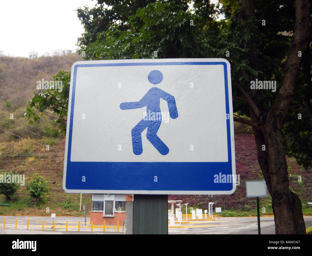 Pedestrian Walk Sign Stock Photo - Alamy