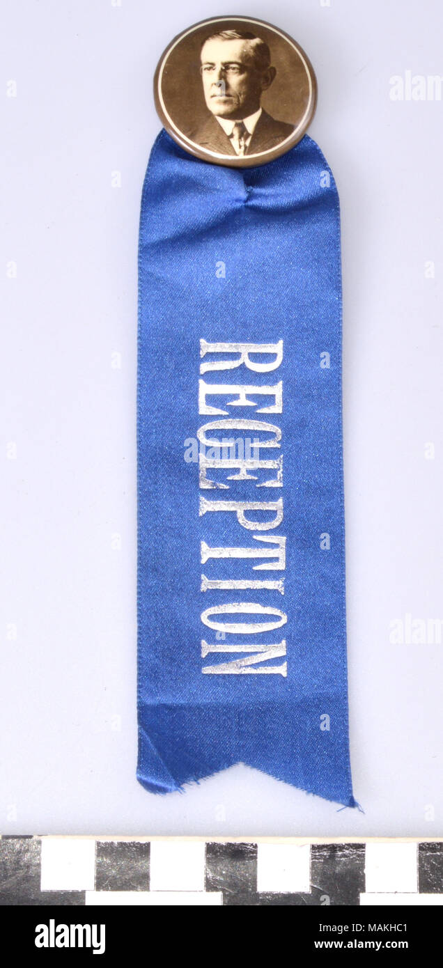 Black ribbon image hi-res stock photography and images - Alamy