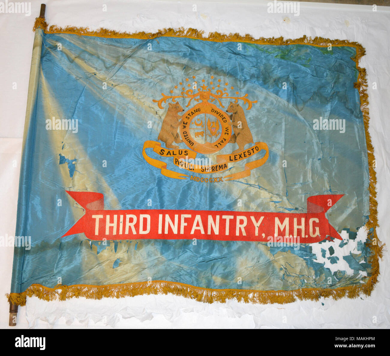 Red embroidered design hi-res stock photography and images - Alamy