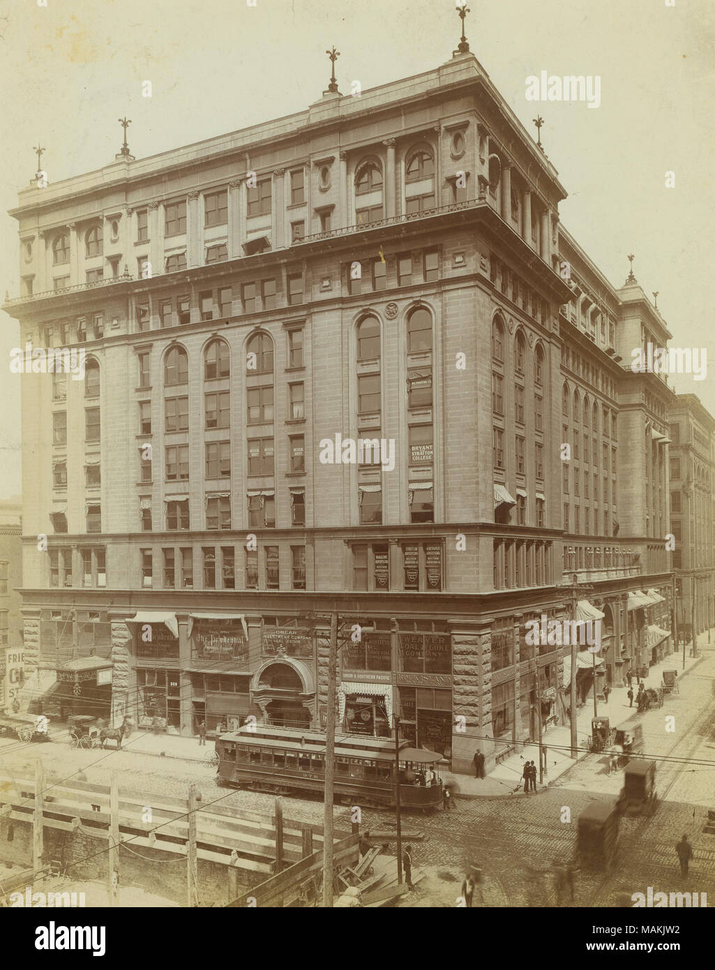 Title: Century Building, northwest corner of Ninth and Olive Streets ...