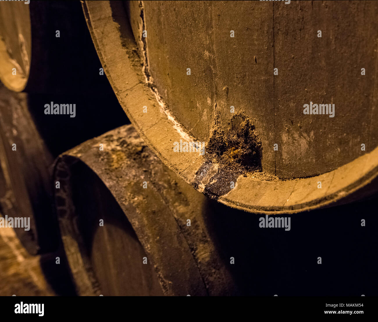 Wooden barrels barrel hi-res stock photography and images - Alamy