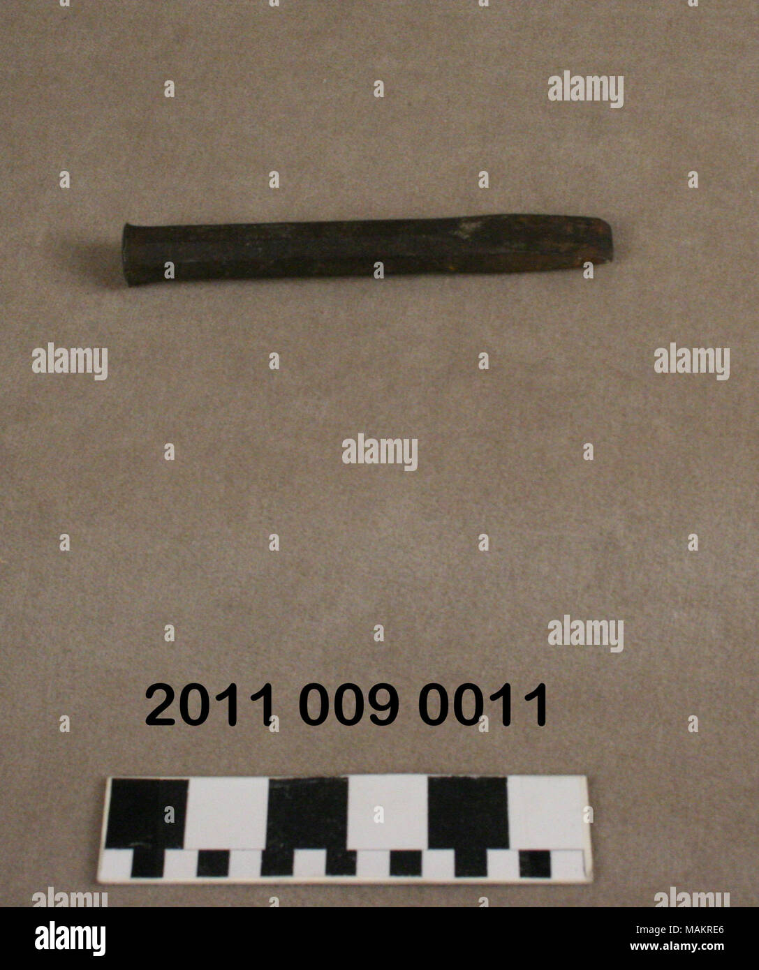 Masonry chisel hi-res stock photography and images - Alamy