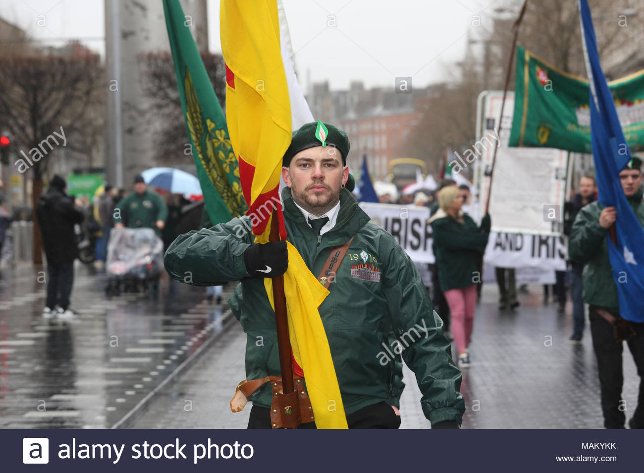 Gpo dublin flag 1916 hi-res stock photography and images - Alamy