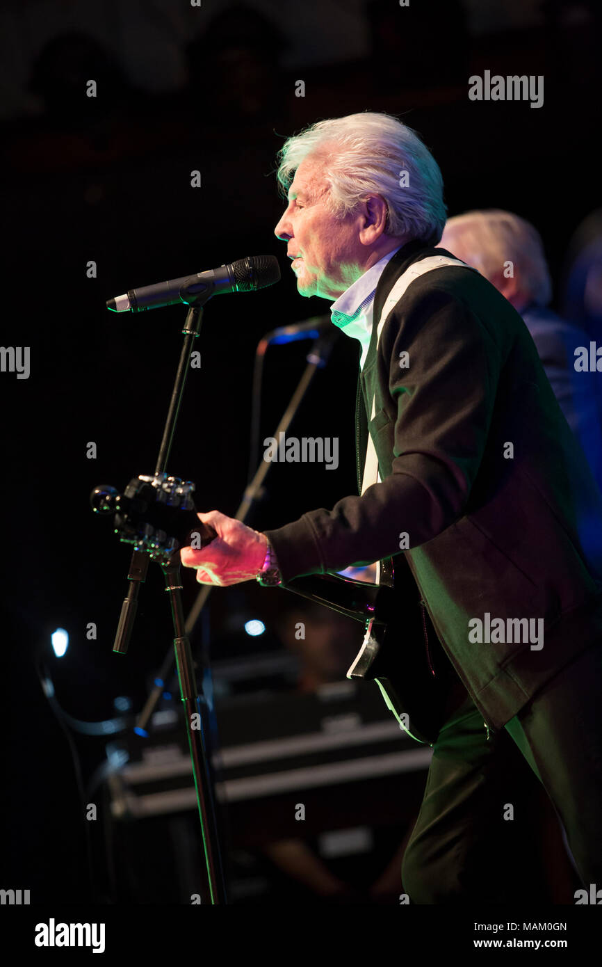 Mike pender hi-res stock photography and images - Alamy