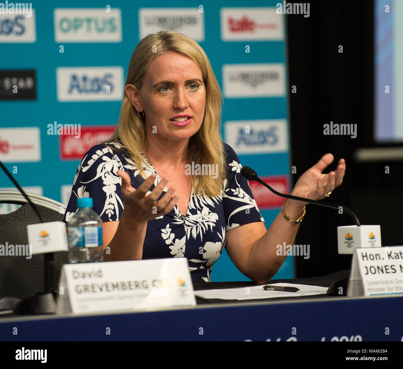 The hon kate jones mp hi-res stock photography and images - Alamy
