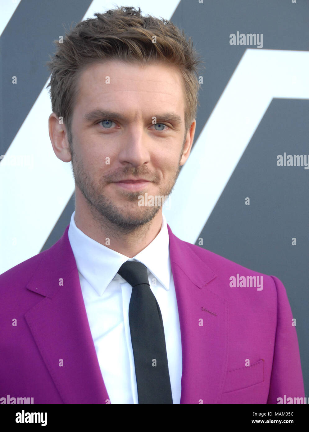 LOS ANGELES, CA - APRIL 02: Actor Dan Stevens attends the premiere of ...