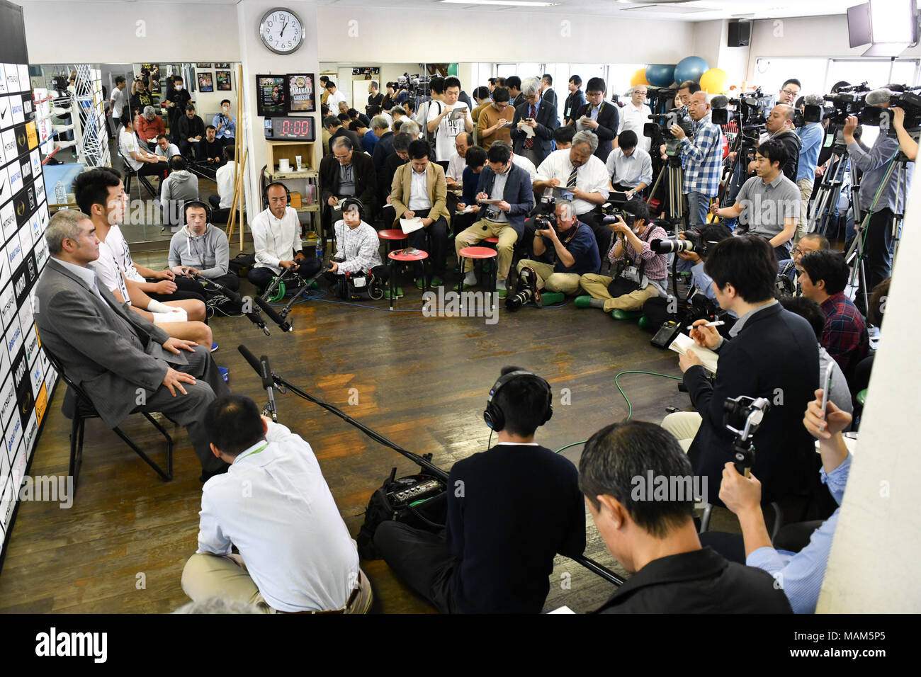 Tokyo, Japan. 2nd Apr, 2018. (L-R) Tsuyoshi Hamada, Ryota Murata Boxing ...