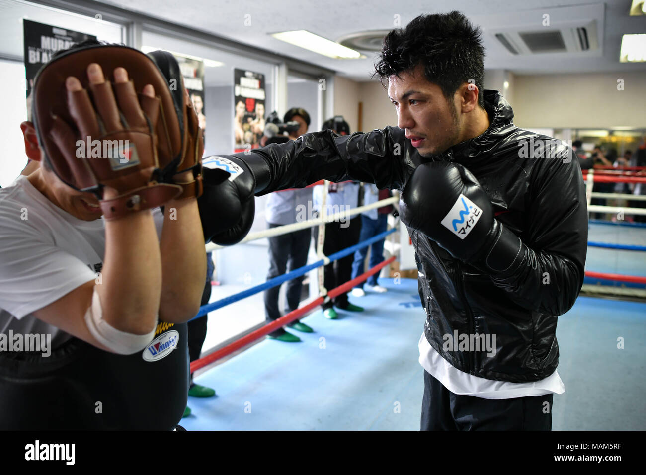 Tokyo, Japan. 2nd Apr, 2018. (R-L) Ryota Murata, Sendai Tanaka Boxing ...