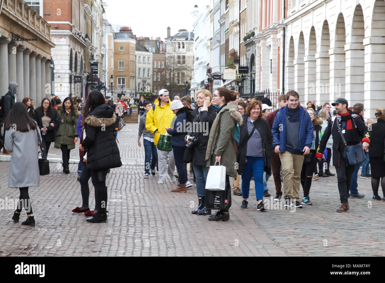 London, UK. 3rd April 2018. UK Weather: Dull and miserable day in ...