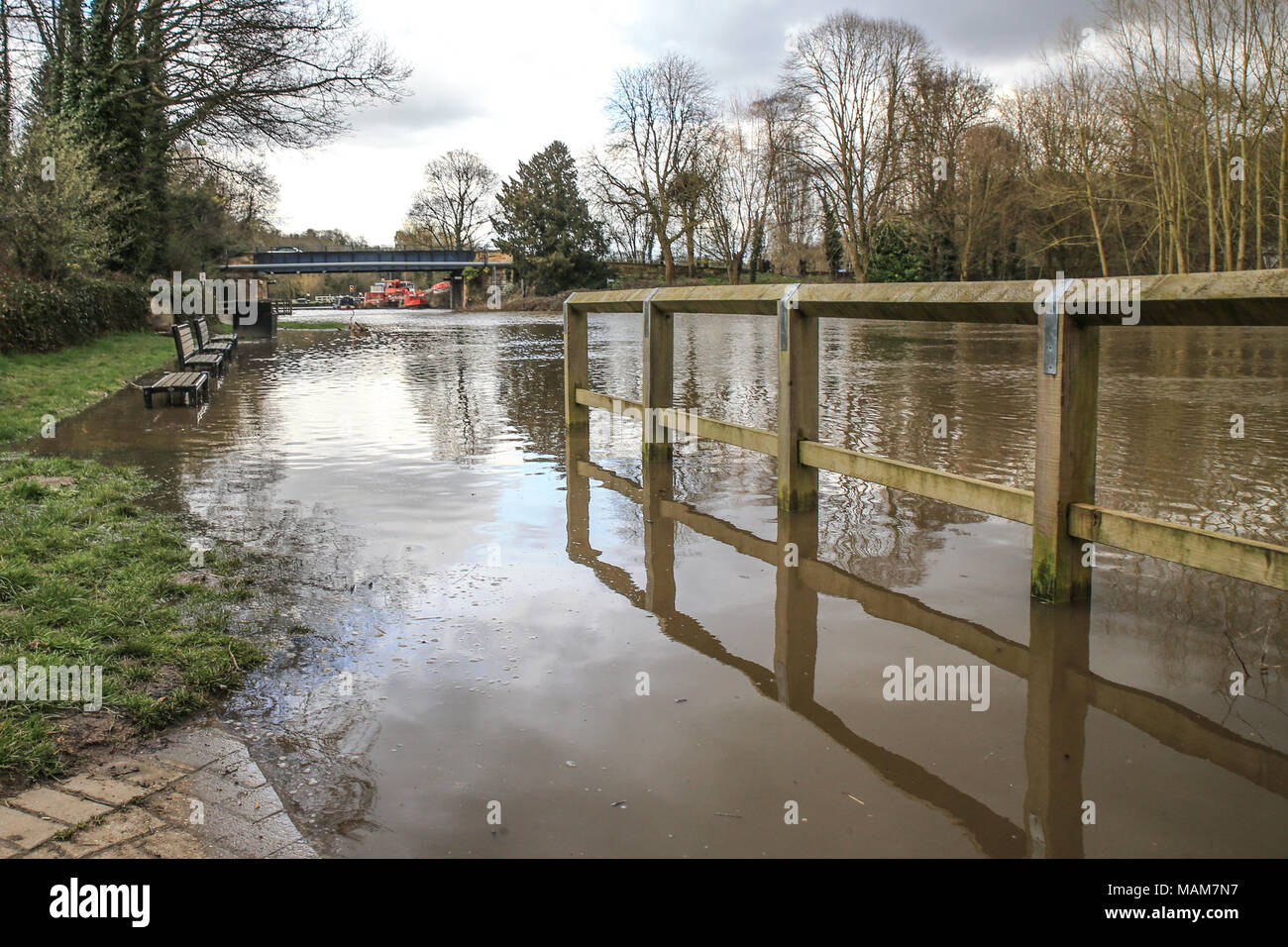 Doncaster, UK. 03rd Apr, 2018. UK Weather: 3rd April 2018, Sprotbrough ...