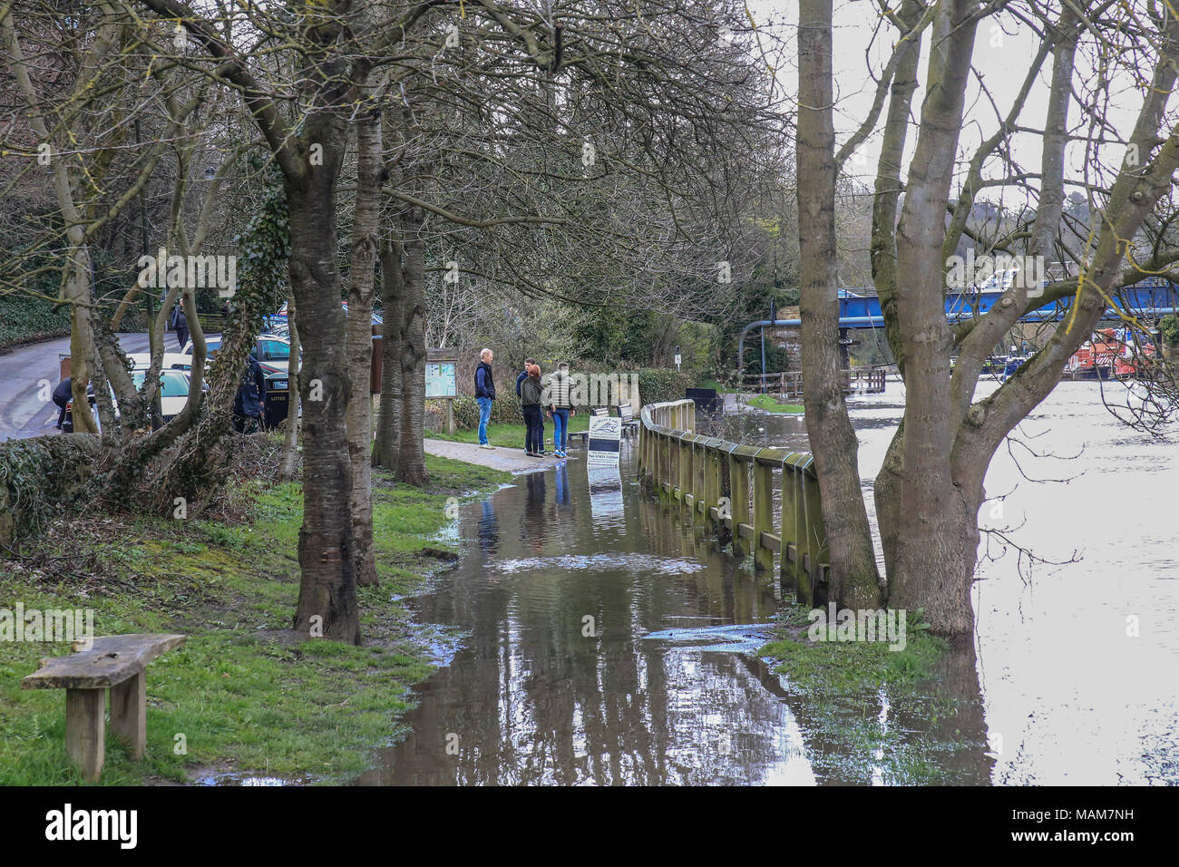 Doncaster, UK. 03rd Apr, 2018. UK Weather: 3rd April 2018, Sprotbrough ...