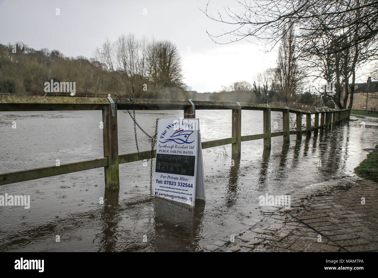 Doncaster, UK. 03rd Apr, 2018. UK Weather: 3rd April 2018, Sprotbrough ...