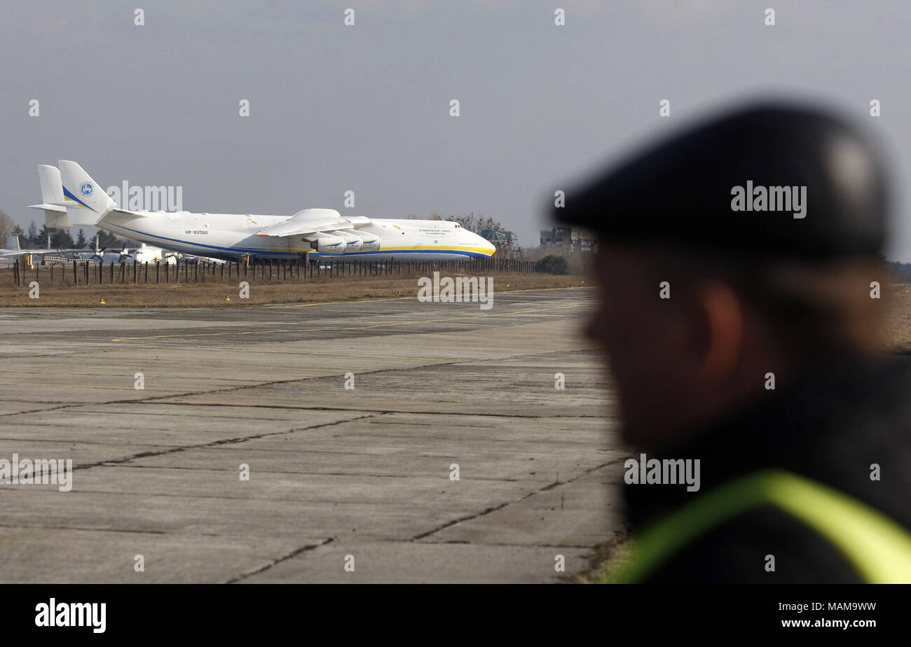 Kiev, Ukraine. 3rd Apr, 2018. An Ukrainian Antonov An-225 'Mriya ...